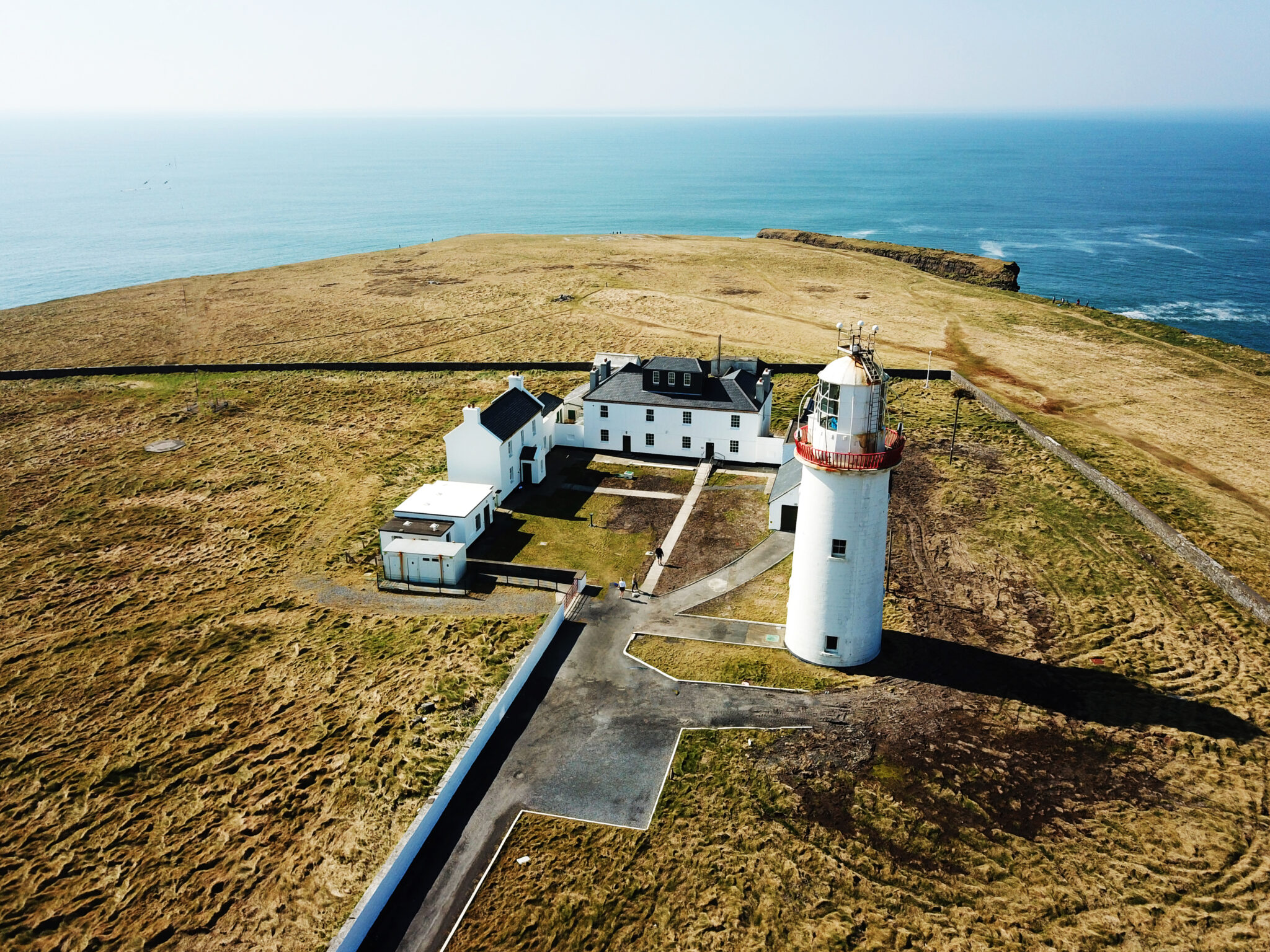 6 Amazing Irish Lighthouses You Can Stay In (Summer 2025)
